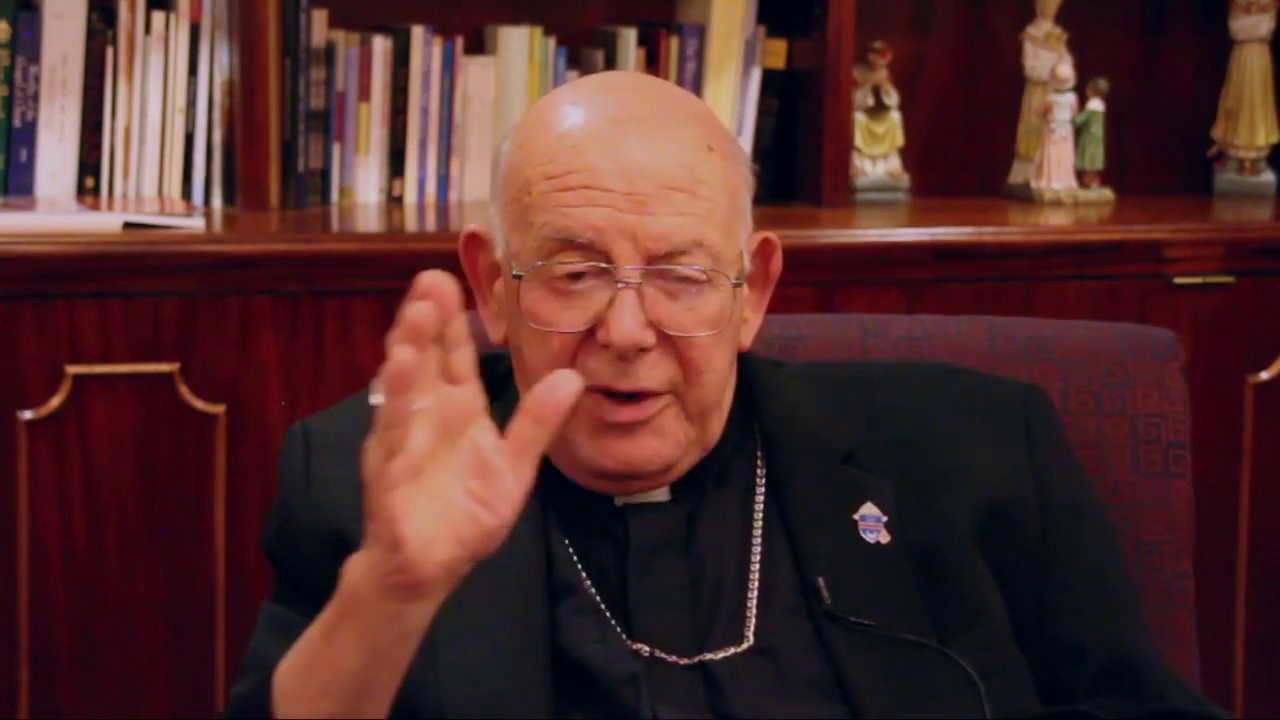 A Thanksgiving blessing from Bishop Loverde - YouTube
