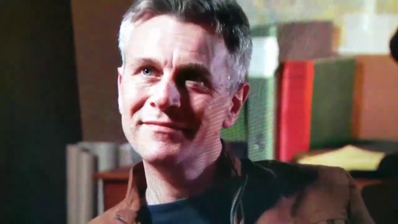 Steven Barr, RIVER CITY OCT 2017 - YouTube