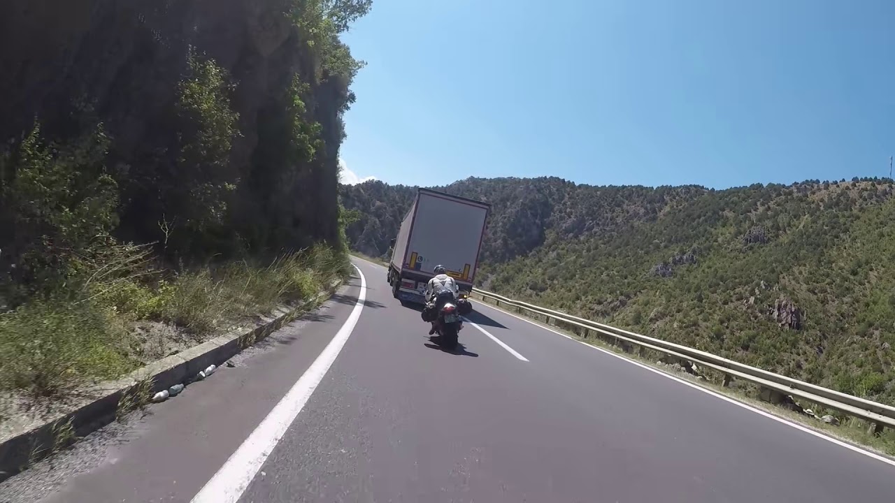 MOTOVLOG ΣΤΑ ΣΚΟΠΙΑ - YouTube