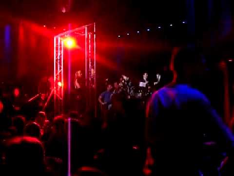 Mark peters - Boxing Walk On Oceana - YouTube