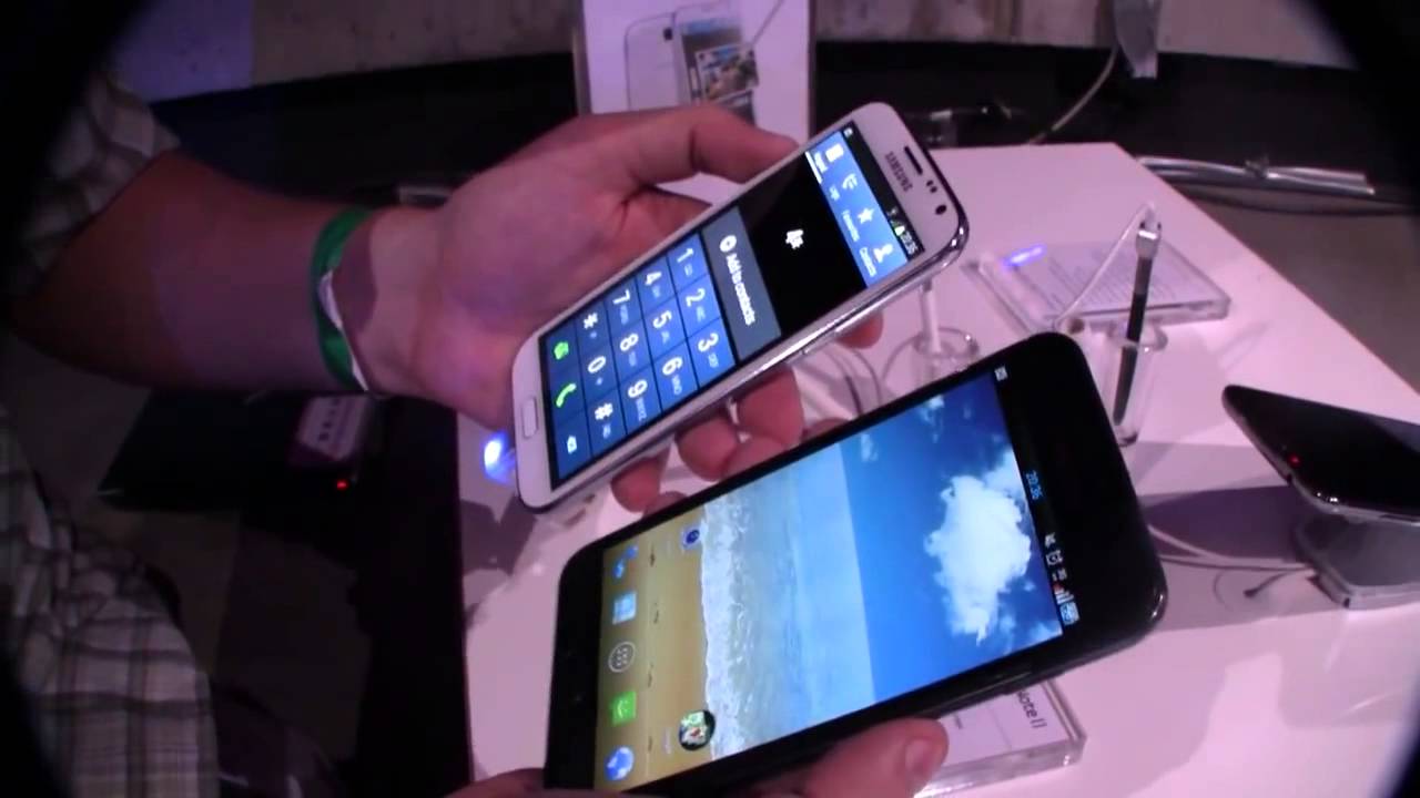 Galaxy Note 2 VS Galaxy Note 1 - Hands On and Comparison - YouTube