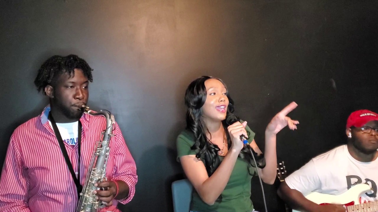 Feeling Good by Manda B (Acoustic) - YouTube