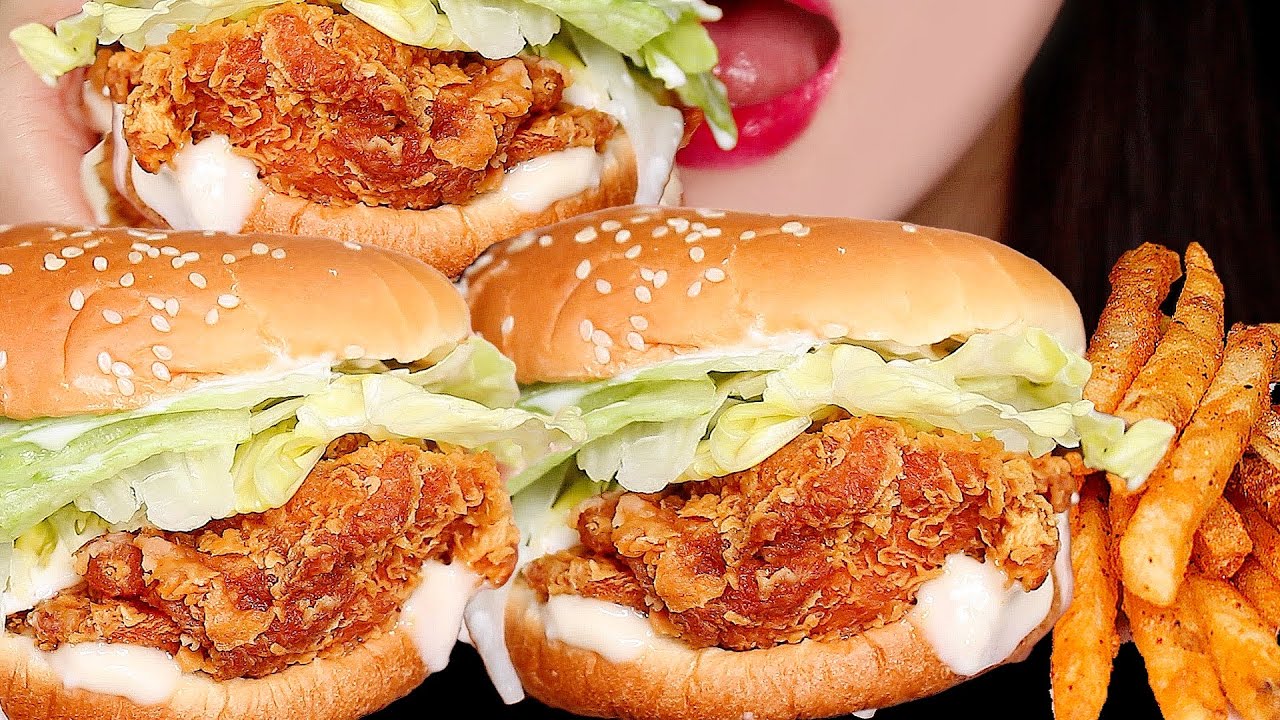 ASMR CHICKEN BURGER 치킨 버거 MUKBANG EATING SOUNDS NO TALKING - YouTube