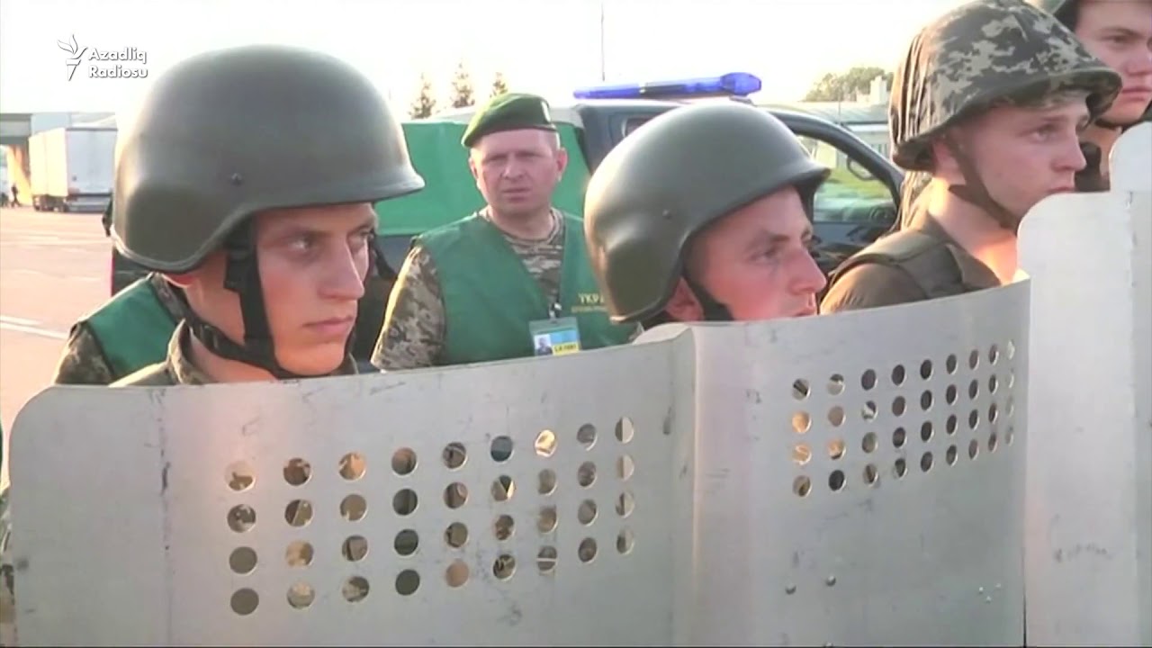 Mixeil Saakaşvili Ukraynaya bu şəkildə keçdi - YouTube