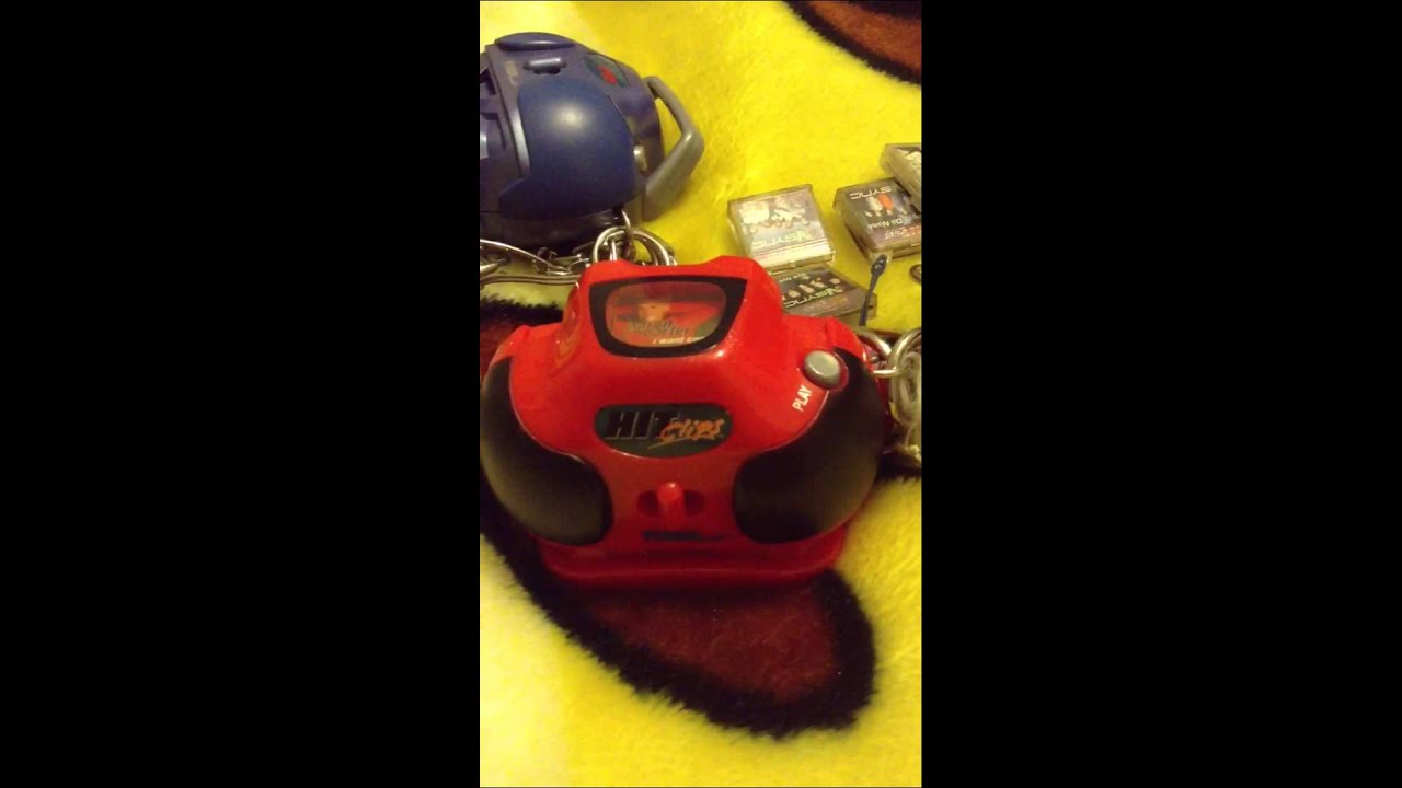 90S Mini Clip Music Player - joicefglopes