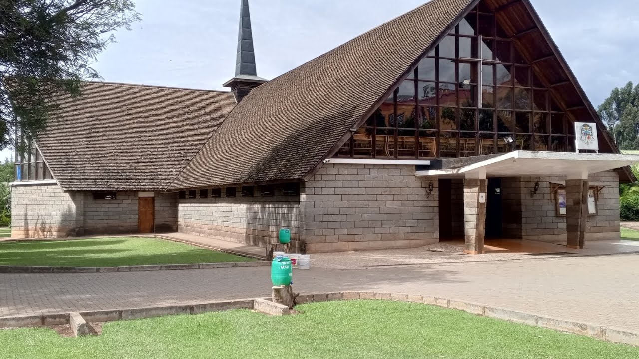 A visit to Nyahururu Cathedral Church in Kenya : Small but beautiful ...