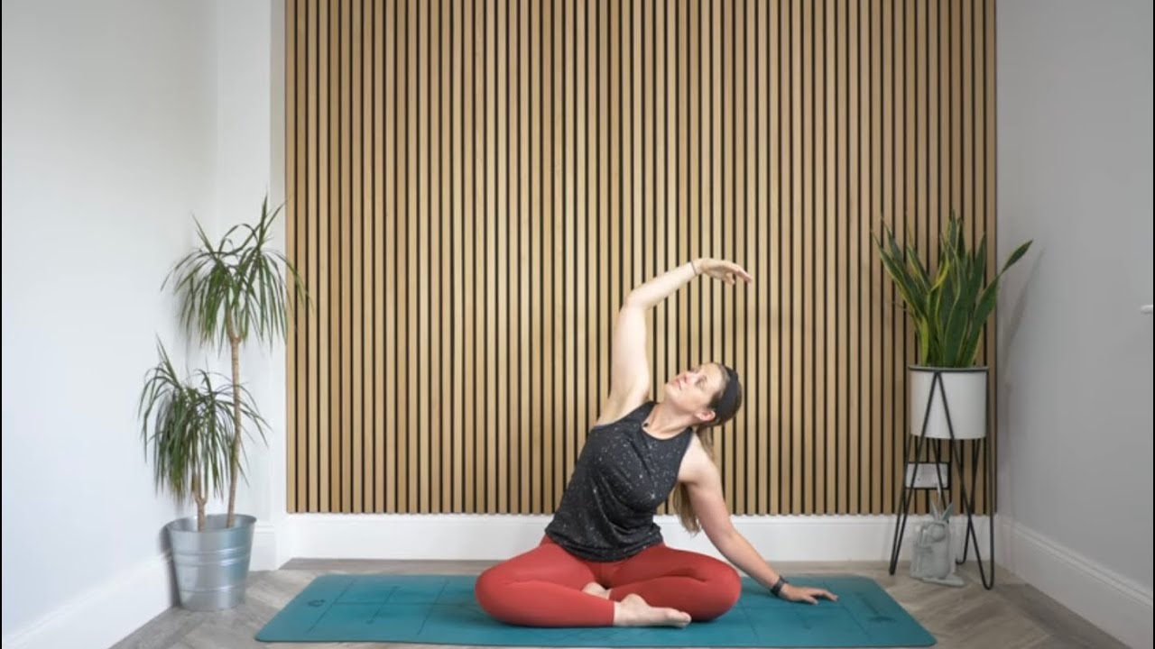 Little Pocket of Calm | 10 mins | Bex Ellis Yoga - YouTube