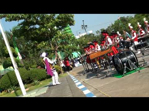 Perform Marching Band GANESA ''Anak Sekolah\