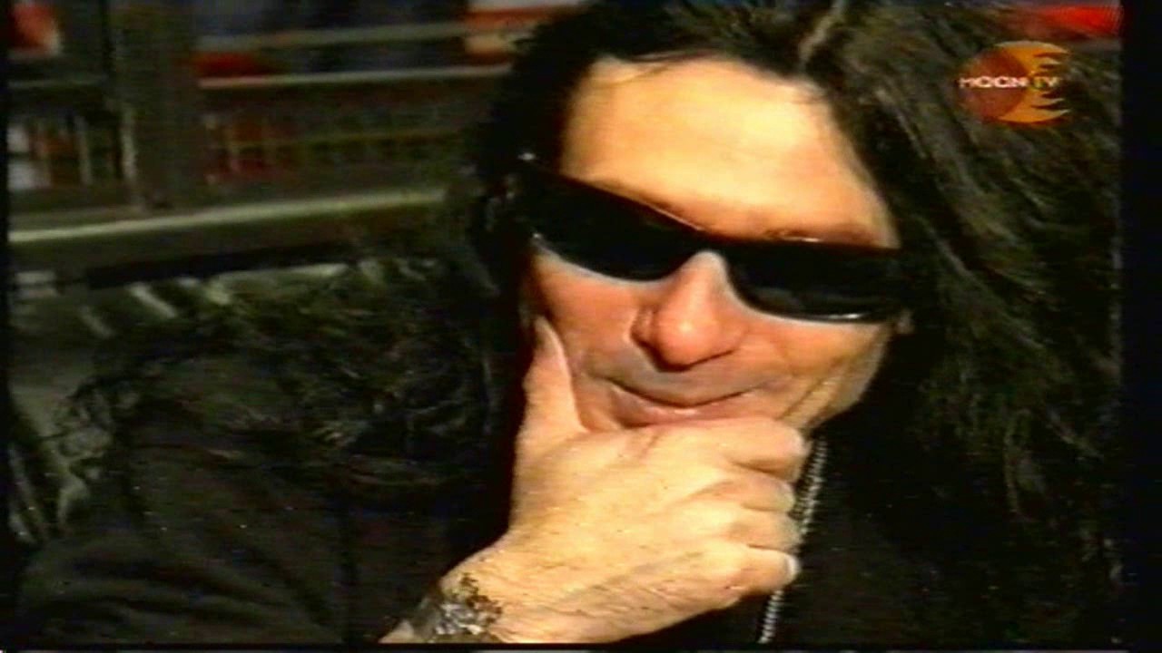 Virgin Steel – Interview With David DeFeis - YouTube