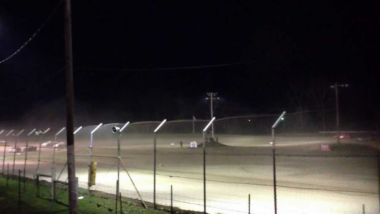 Montpelier Motor Speedway Super Streets B-Main 10-27-12 - YouTube