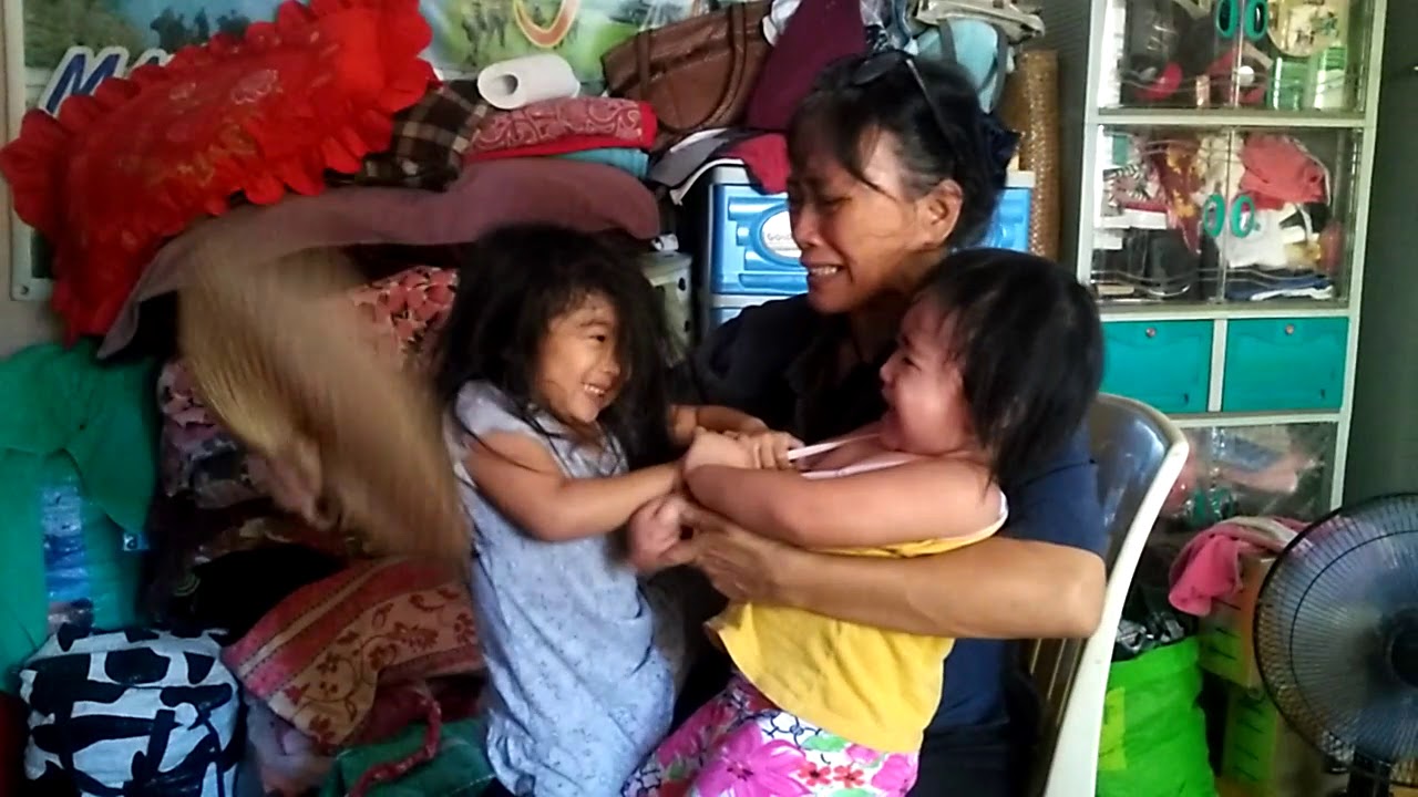 LEAH CIM- when she cries... 0329'19 14:09:25 - YouTube