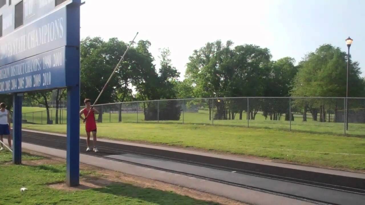 ZACH GILROY - Sophomore Track Highlights - YouTube