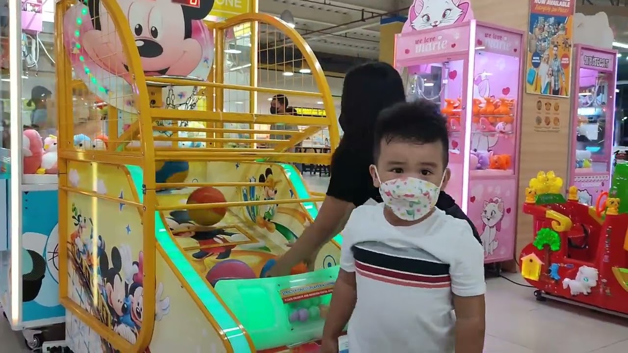 Weekend Chill at Divi Mall Pulo Cabuyao Laguna - YouTube