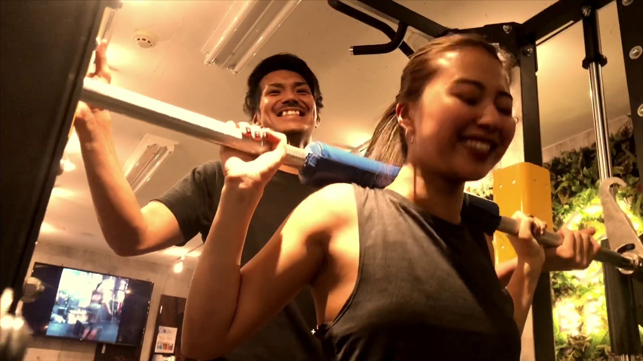 BELE BODYMAKE STUDIO用賀 - YouTube