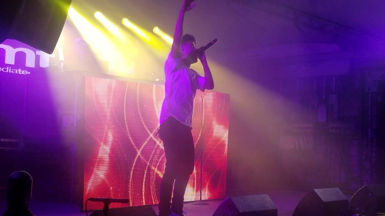 Supra Dupa Kyle at Media Temple SXSW 2018 - YouTube