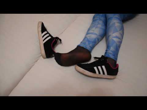 Blue leggings and black nylons Part I