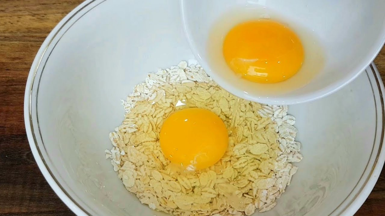 Do you've oatmeal and 2 eggs? You'll love this simple and delicious breakfast recipe Fast and ...