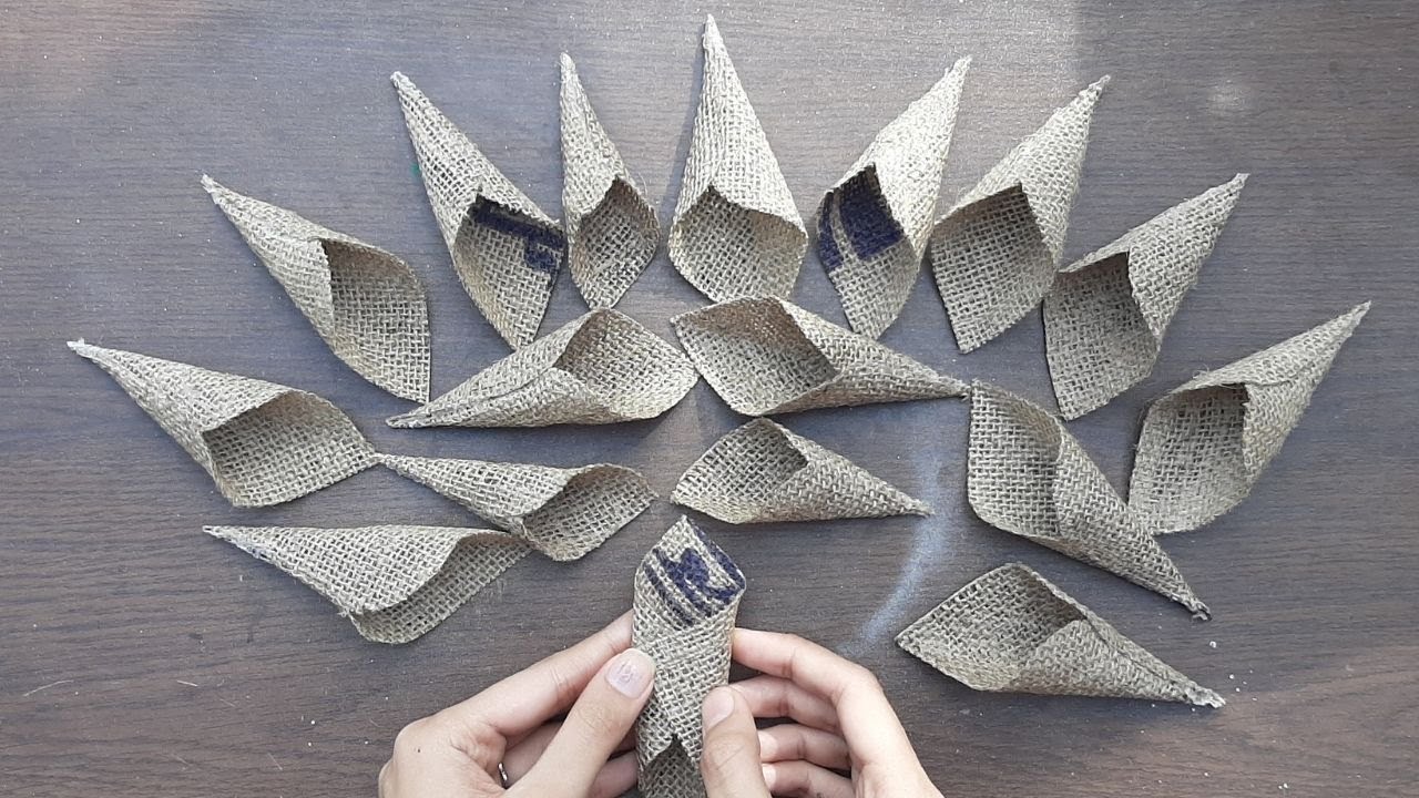 DIY Wall Hanging With Burlap || Best Jute Burlap Wall Mat - YouTube