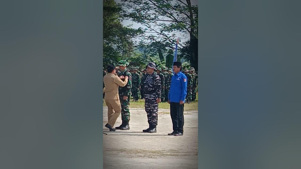 Penyematan tanda peserta Satgas TMMD ke-124 Kodim 0602/Serang dan Tanda tangan Pembukaan TMMD ...