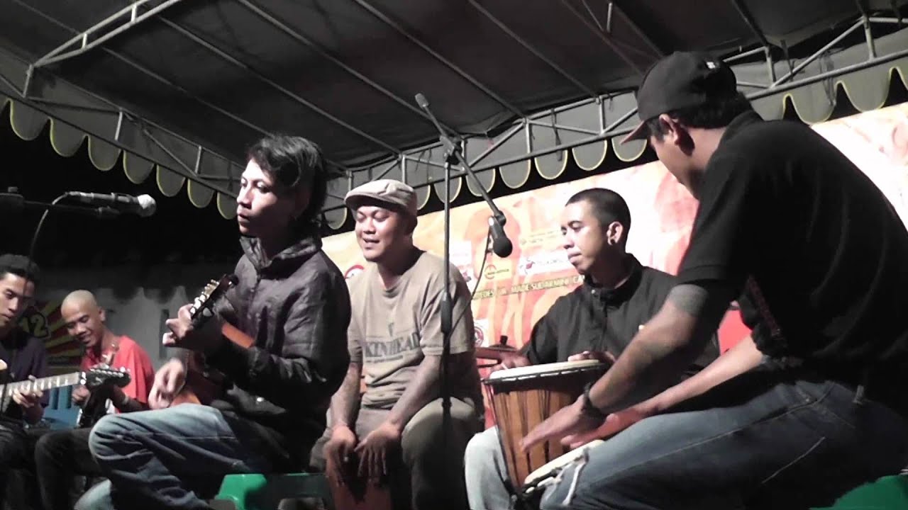 Live Band Bali @Festival Dupa 12/18 - YouTube