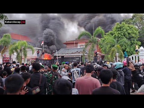Demo DPRD Cilacap - YouTube