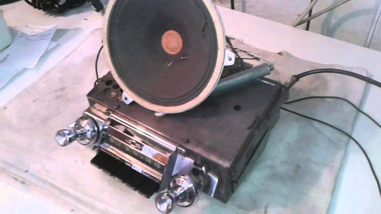 Restored Delco 988414 Chevrolet car radio from 1960. Working fine ...