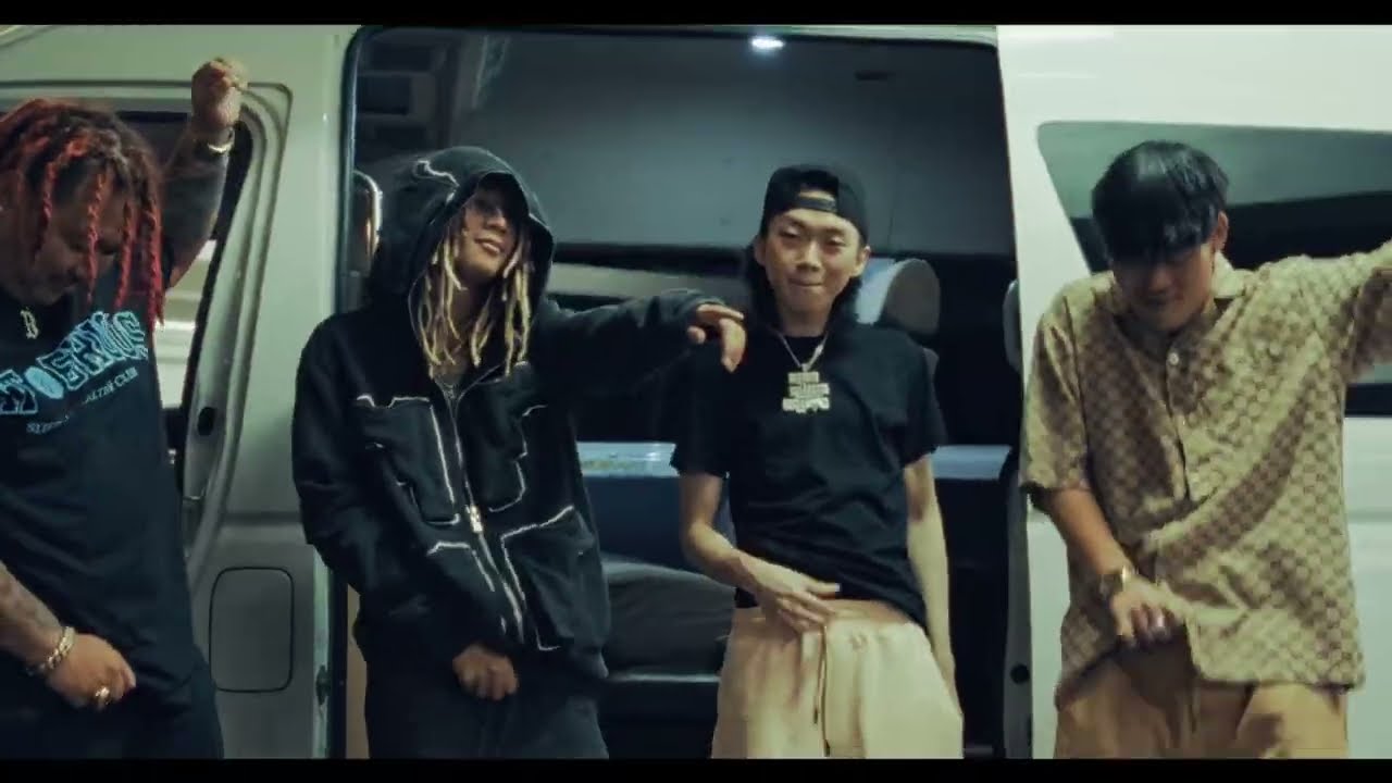 PEE CLOCK - เดี่ยวป้ะ ( THAITANIUM POWER ) [ OFFICIAL MV ] - YouTube