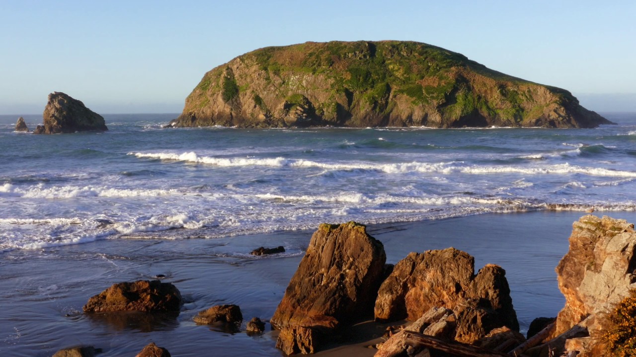 Harris Beach State Park in Winter - YouTube