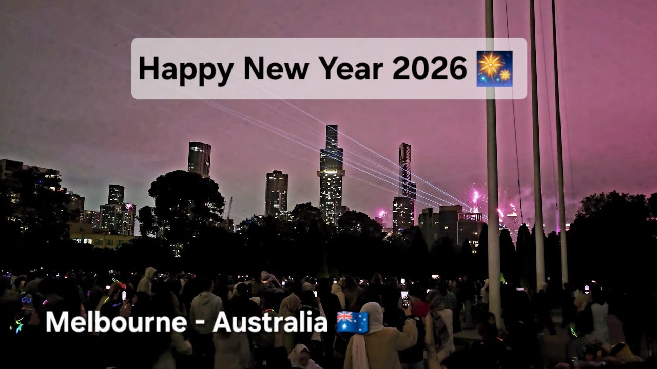 Melbourne 2026: New Year Fireworks| Australia 🪅 - YouTube