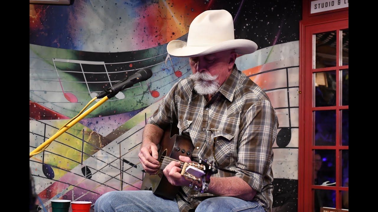 Mike Blakely "The Twist" In The Music Room Single 2025 - YouTube