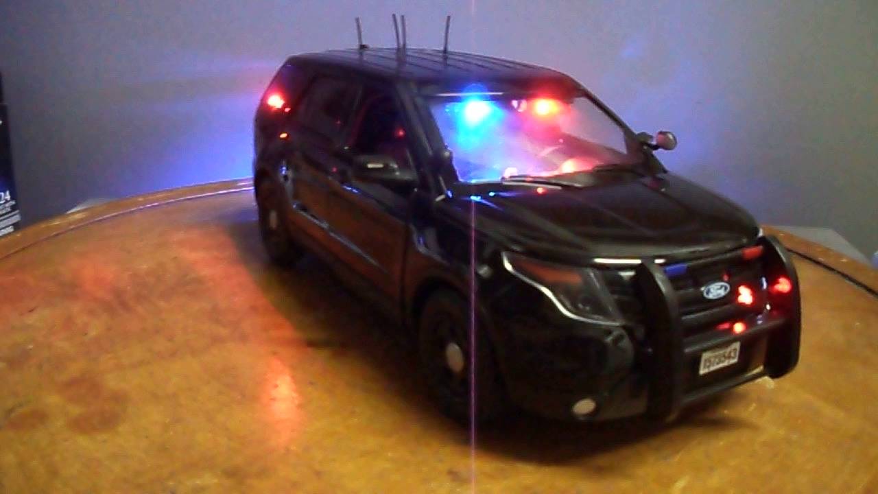 1/18 Unmarked FORD Explorer SUV Undercover Unmarked - YouTube