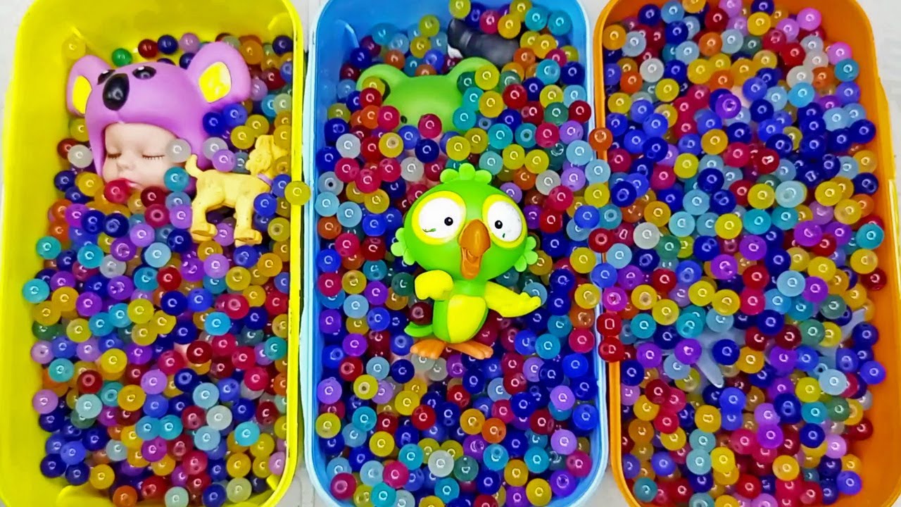 Relax in Candy Land | Slime Bathtub Fun - YouTube