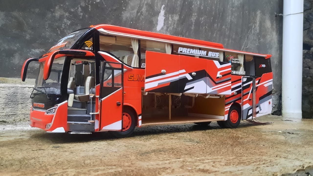 Miniatur Bis Rilisan 2023 SJM Trans Batosai SR 2 & Handoyo - YouTube