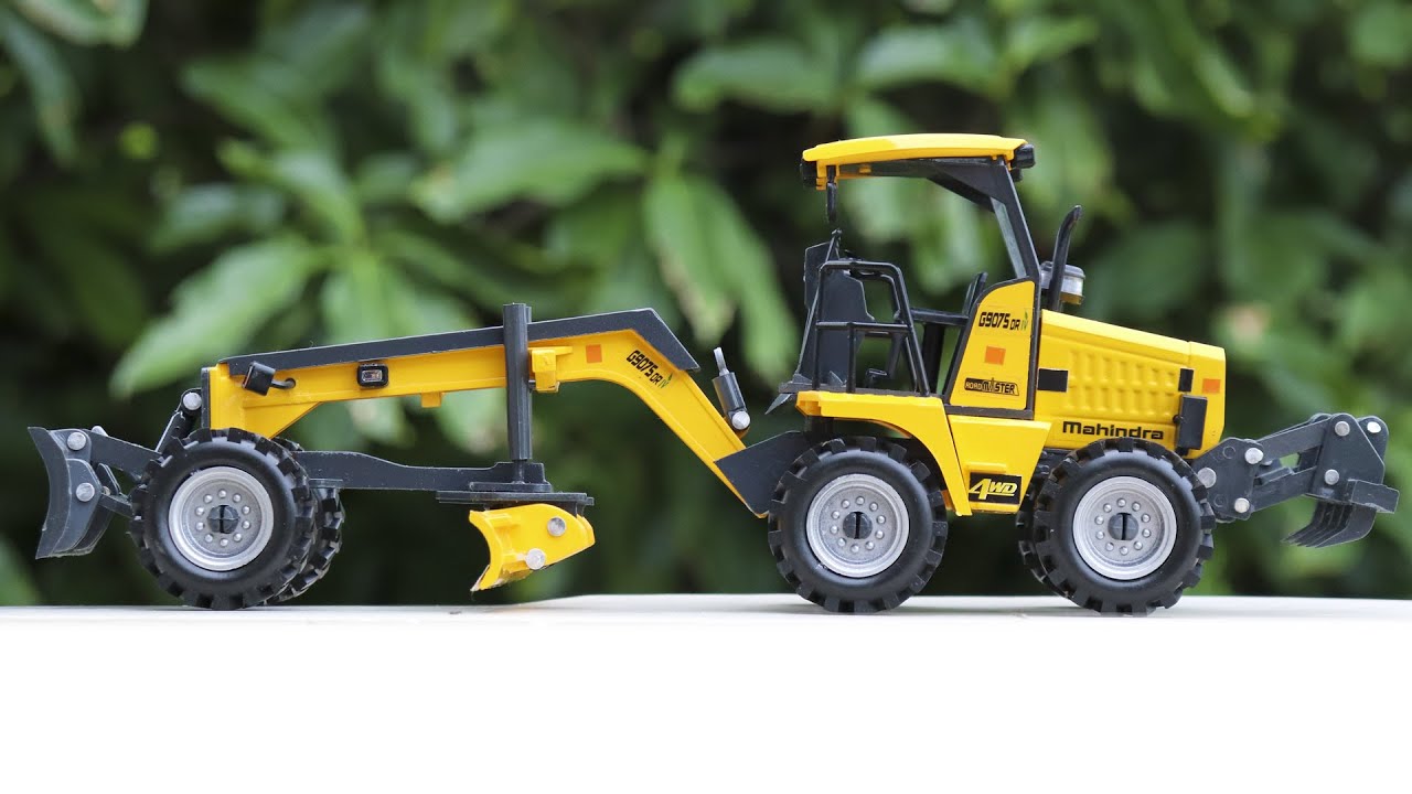 Unboxing Of Mini Mahindra Road-Master G90 Motor Grader Scale Model ...