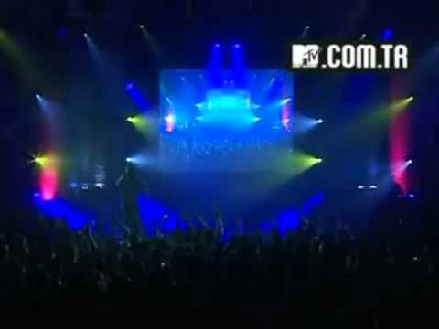 Sagopa Kajmer - İskeletler Diyarında Bir Et Parçasıyım Mtv.mp4