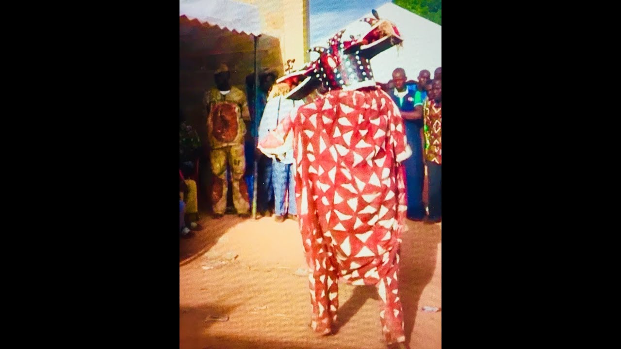MASQUE WAMBELE - YouTube