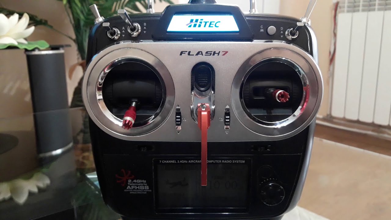 Hitec flash 7 - YouTube
