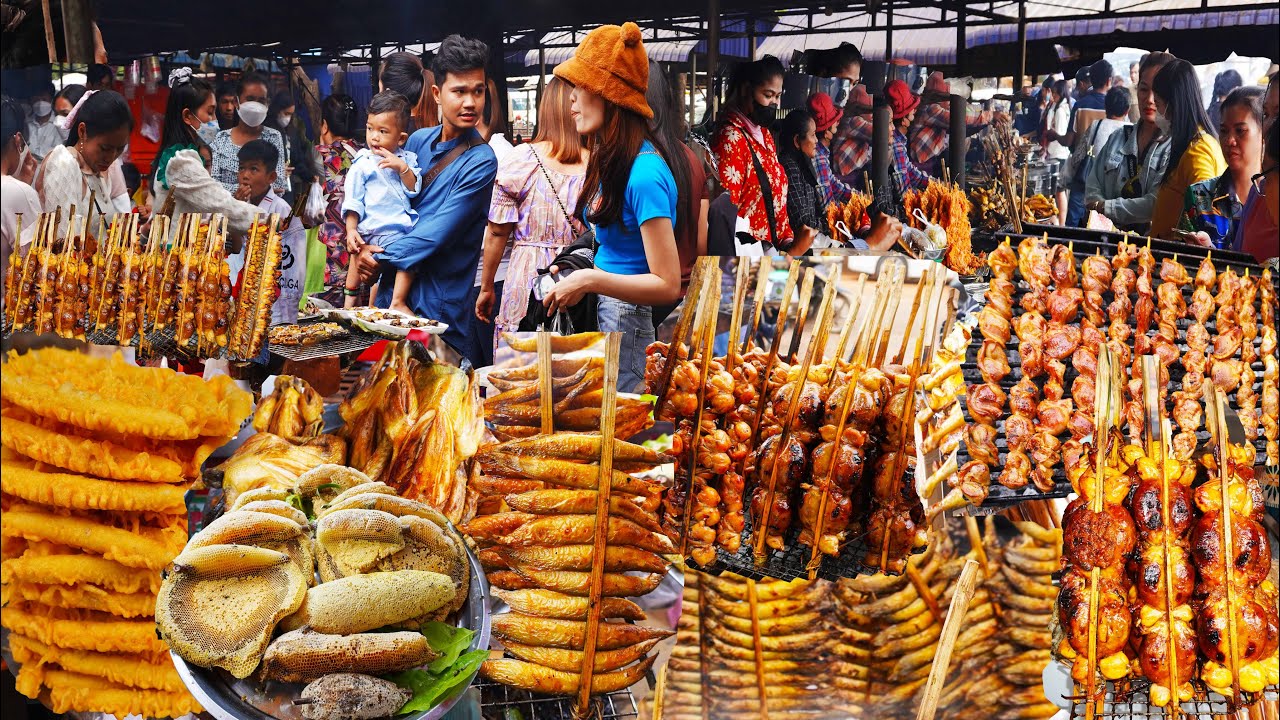 Amazing! Tons of street food, massive supplies of grilled fish chickens ...