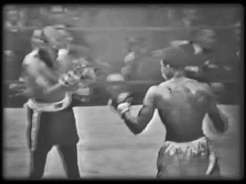 Cassius Clay -vs- Doug Jones 3/13/63 part 5 - YouTube