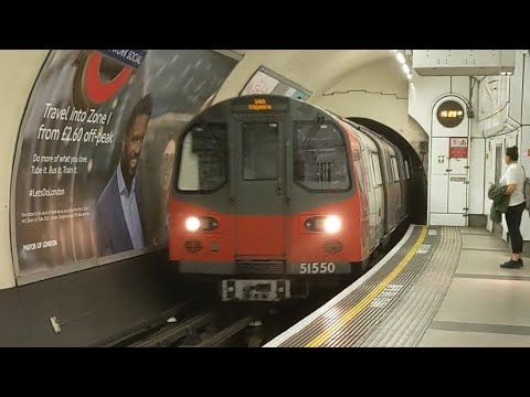 Original "Mind the Gap" Embankment Station | Northern Line - YouTube