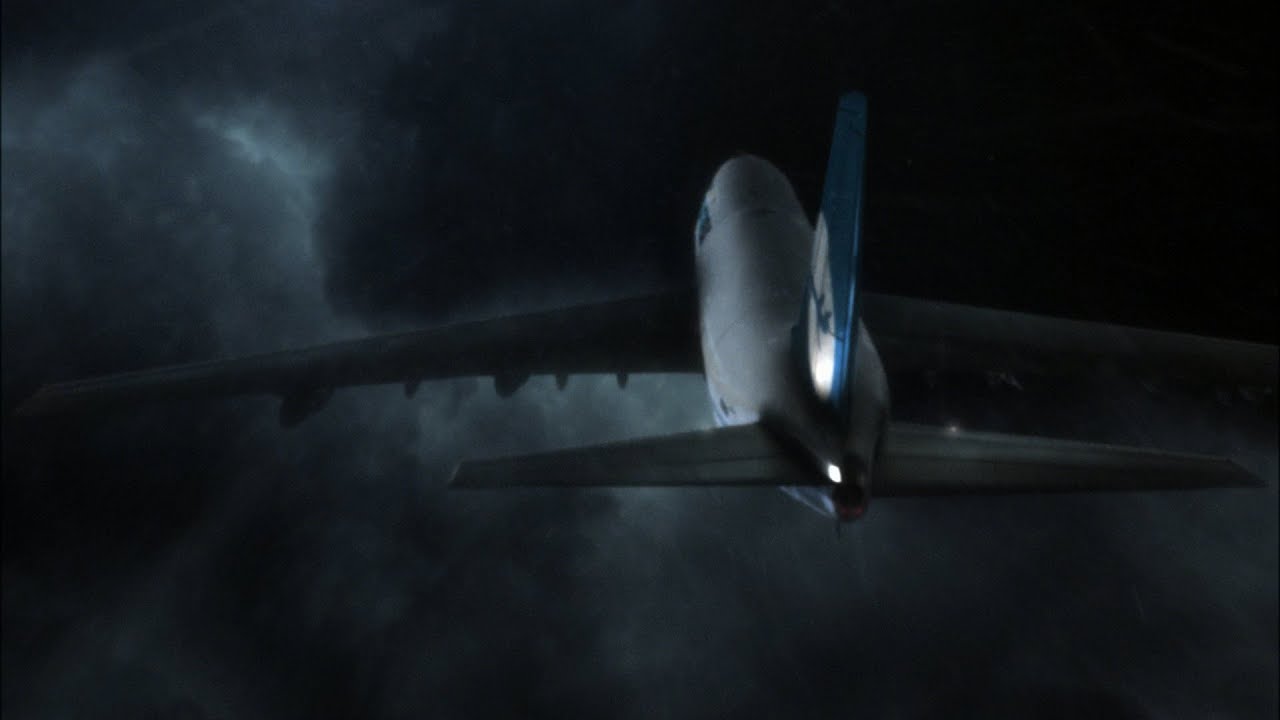Fringe Flight 627 Crash Intro - Pilot Ep1 - YouTube