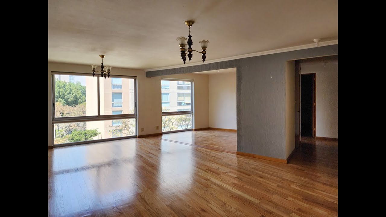 Precioso departamento en un 4to piso con vista a los jardines del ...