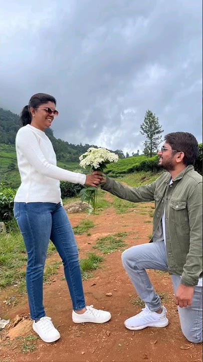 Cute love proposal 💕💕 - YouTube