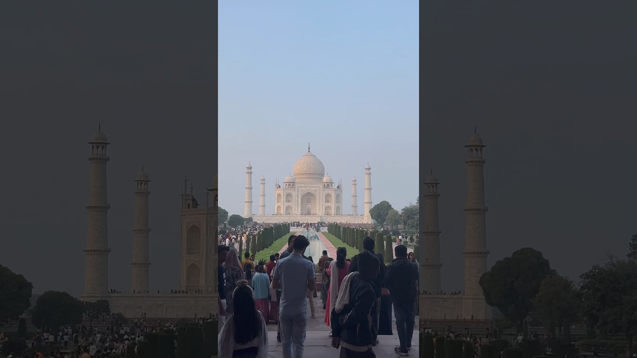 Simpal of love #thajmahal #happy #agra #youtubeshorts #india#moment ...