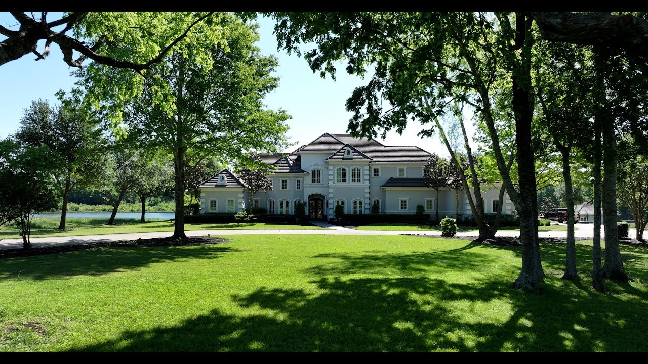 Womack Estate Montgomery, TX - YouTube