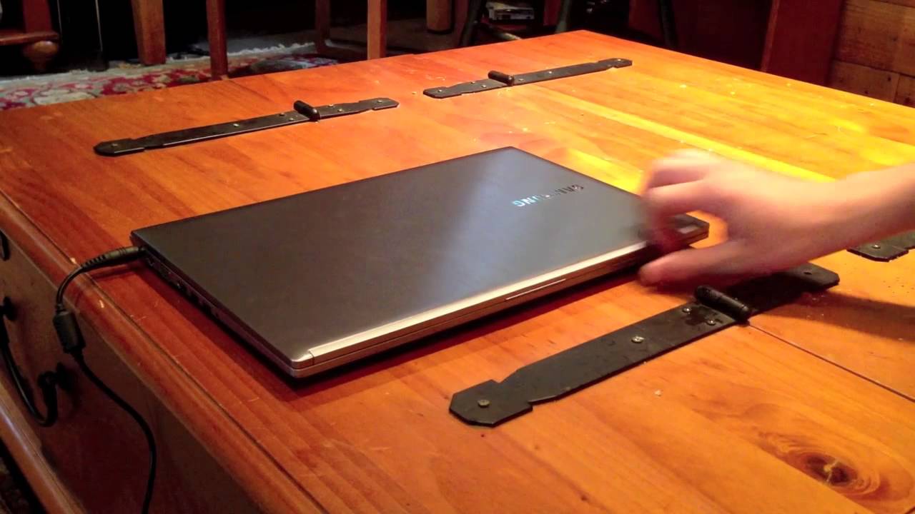 Samsung ATIV Book 8 & 840 Evo 500GB SSD Boot Test - YouTube