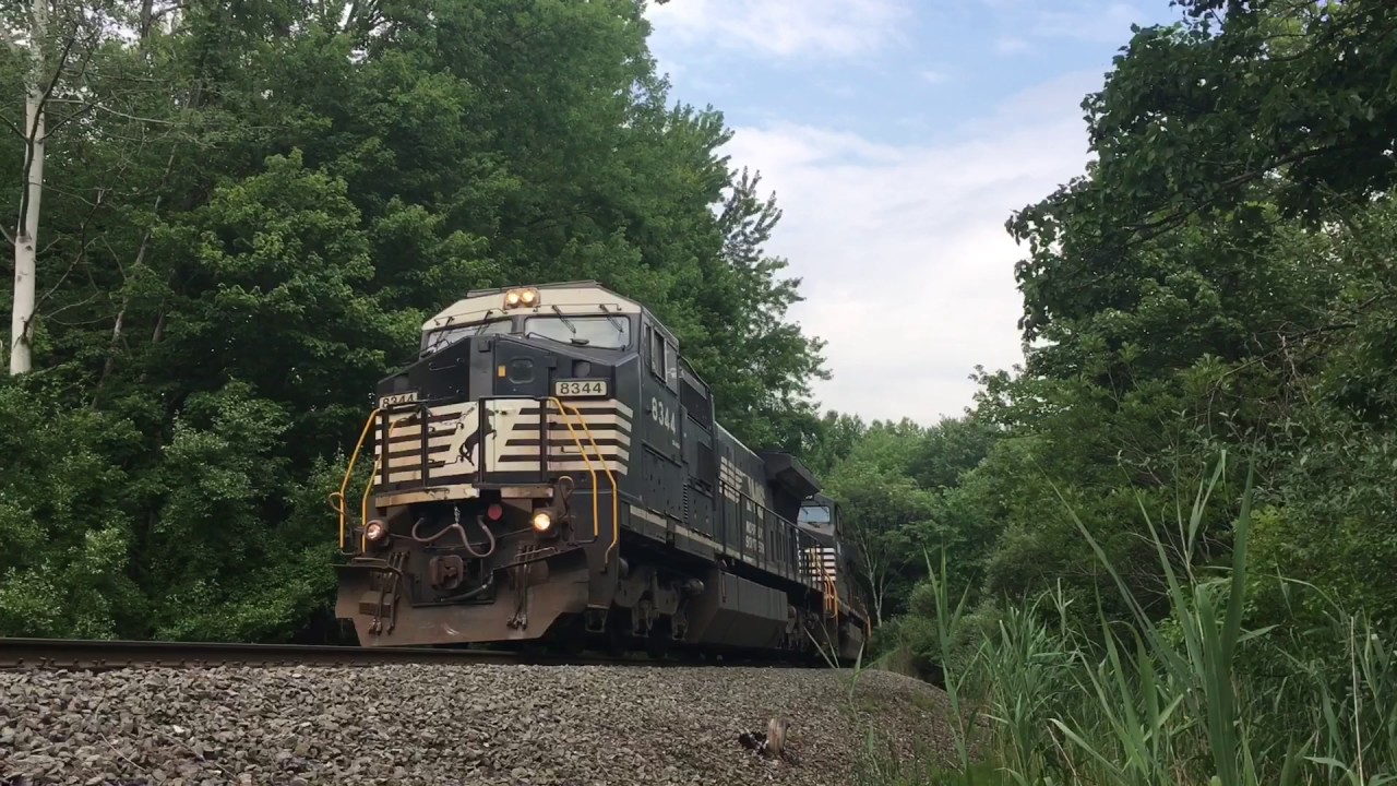 H74 Light Engine Chase w/ Strange K5LA? - YouTube