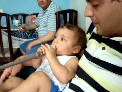 Caio e seu pifarito!!! - YouTube
