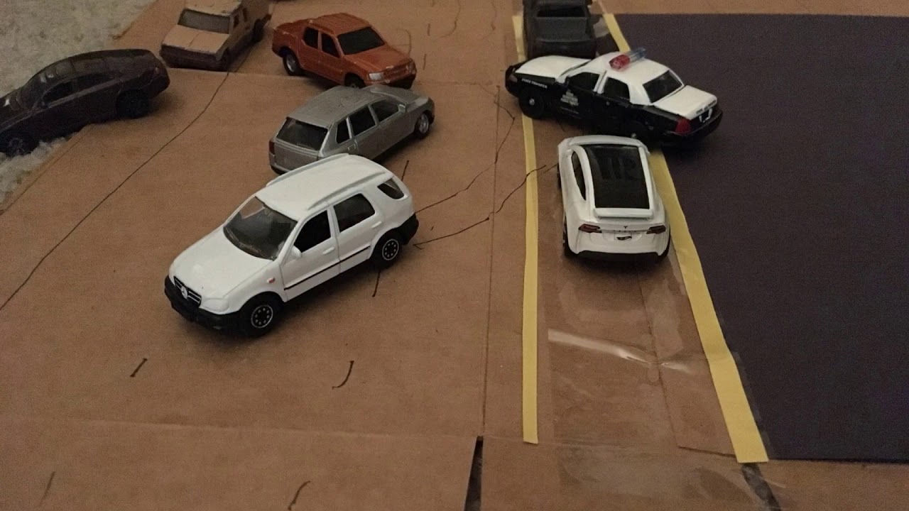stop motion highway crash - YouTube