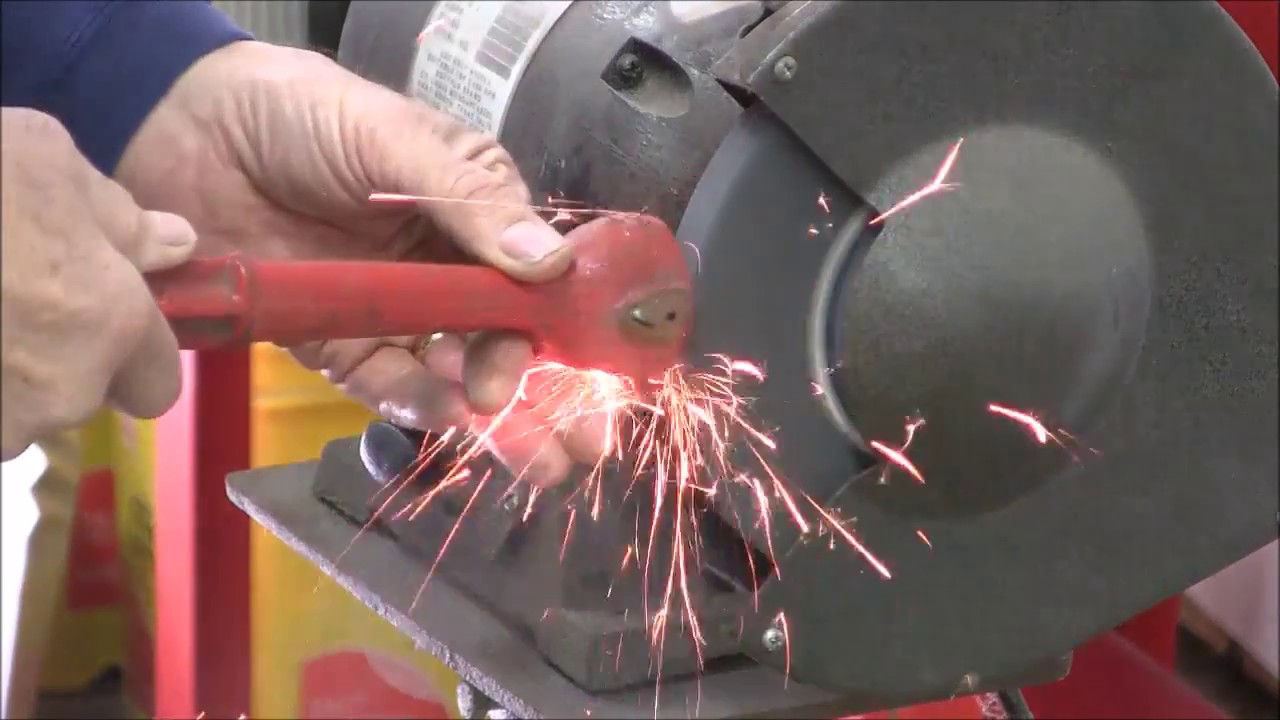 Grinding wheel maintenance - YouTube